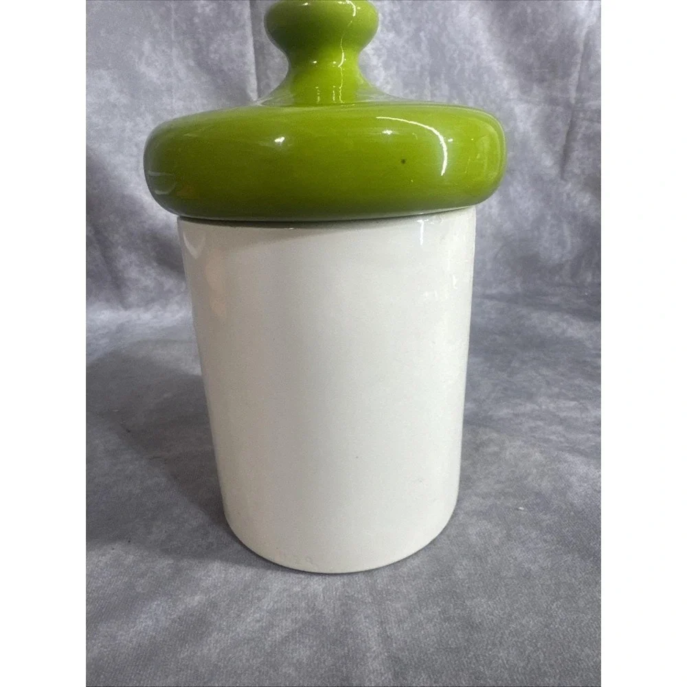 holiday design | Kitchen | Vintage Holiday Designs Coffee Canister ...